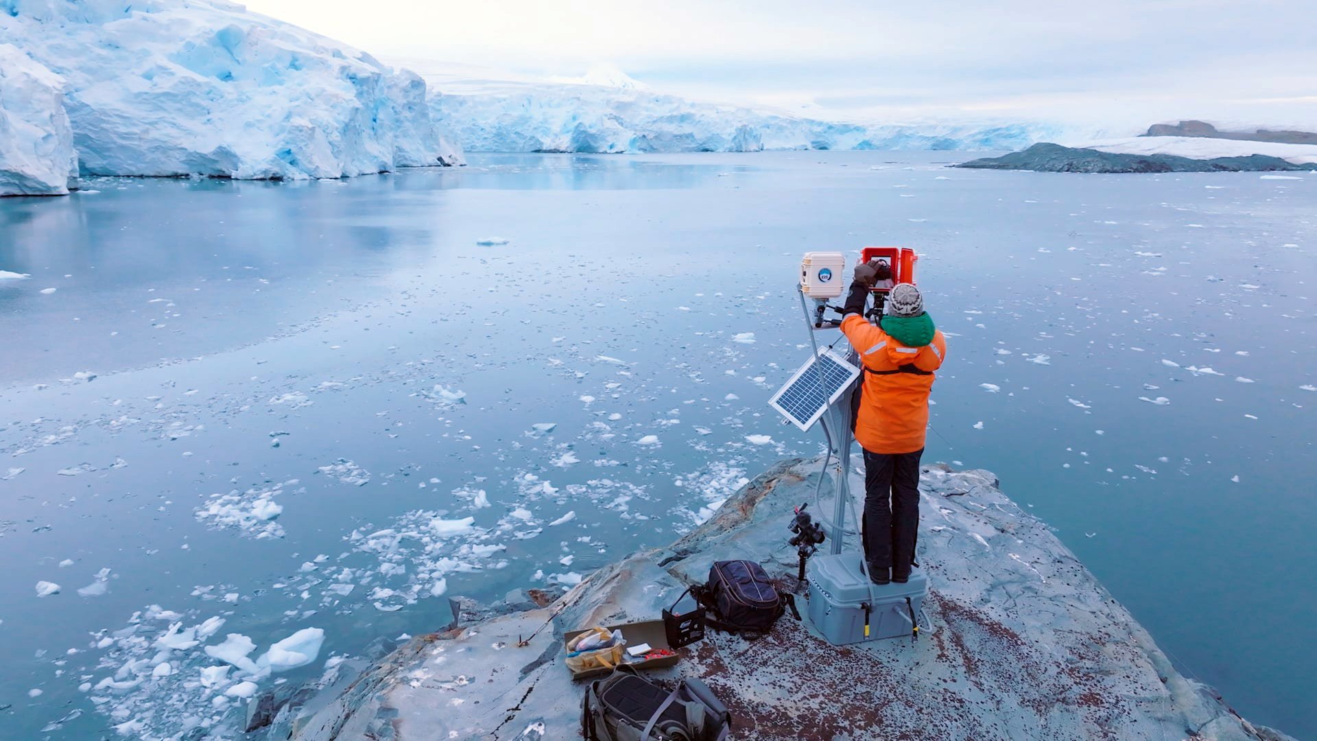 Science at Sea: Documenting Antarctica’s Glaciers with the Extreme Ice ...