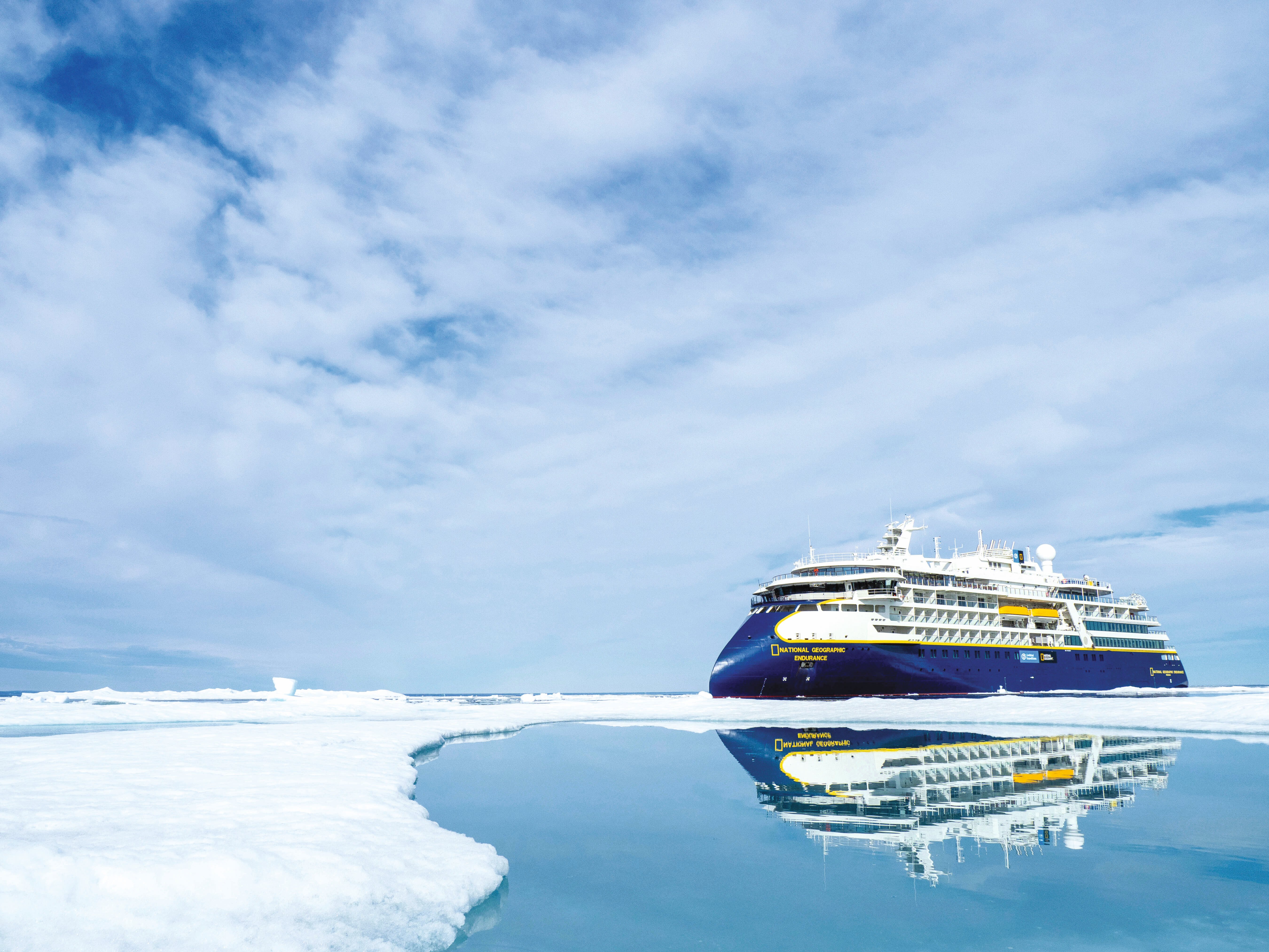 Luxury Arctic Cruises: Explore the Arctic Circle in Comfort | Lindblad ...